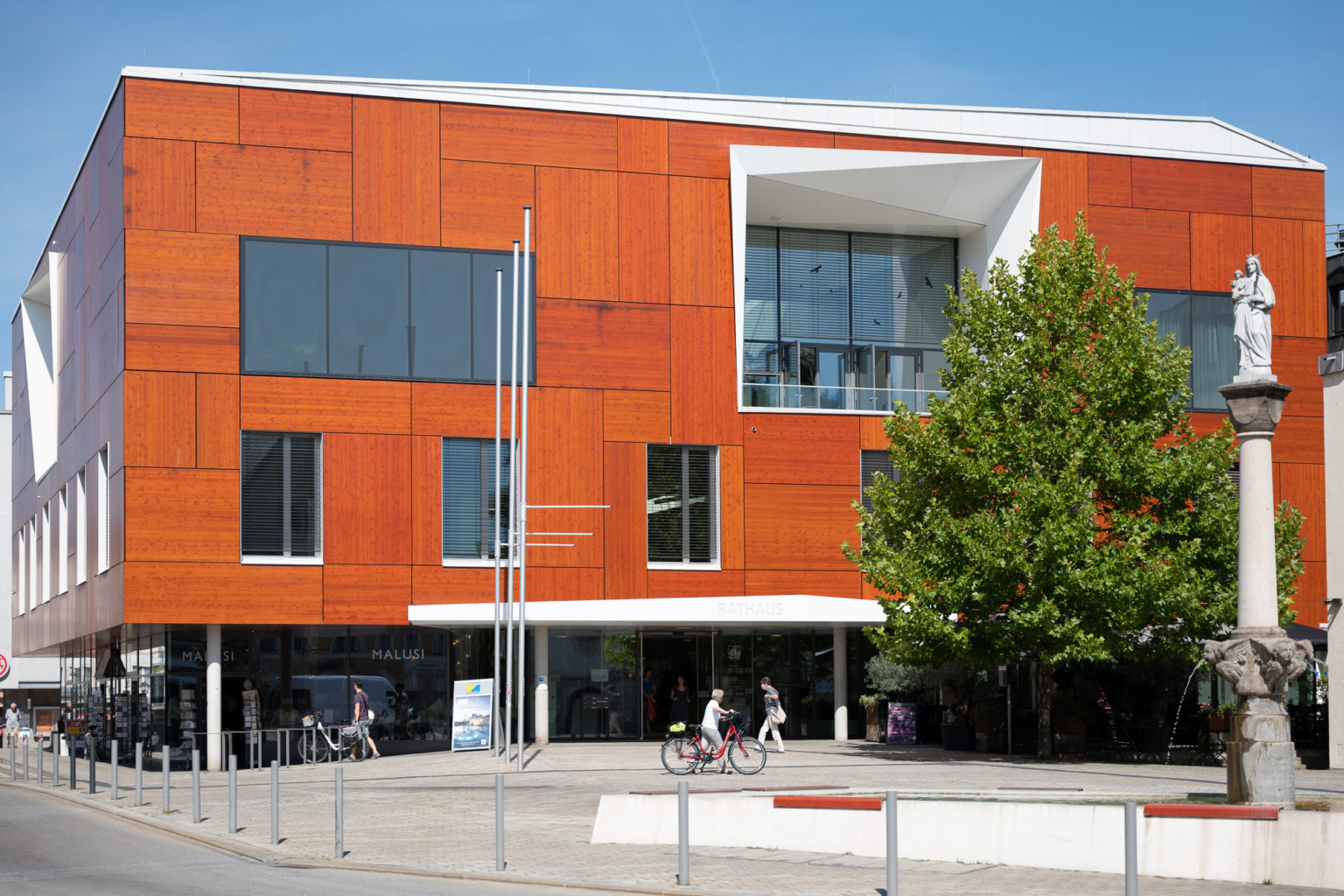 Rathaus Bad Aibling - Büchertürme